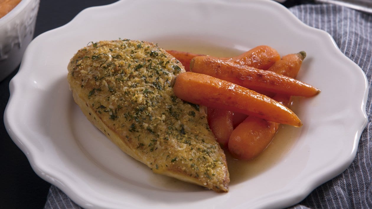 Pollo con Costra de Hierbas, Puré de Camote y Jus de Pollo - Receta